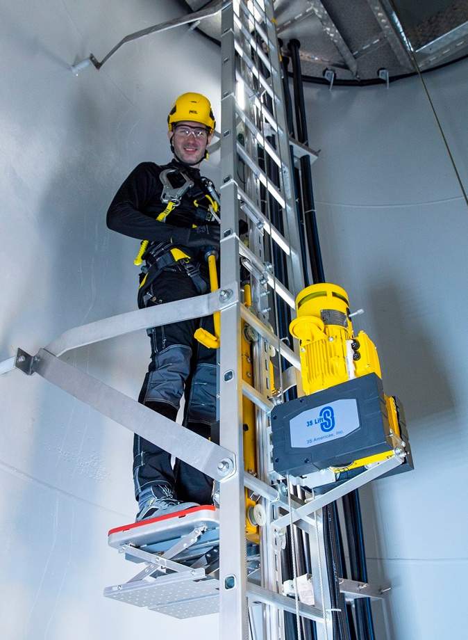 Climb Auto System for Wind Turbine Towers - 3S Lift