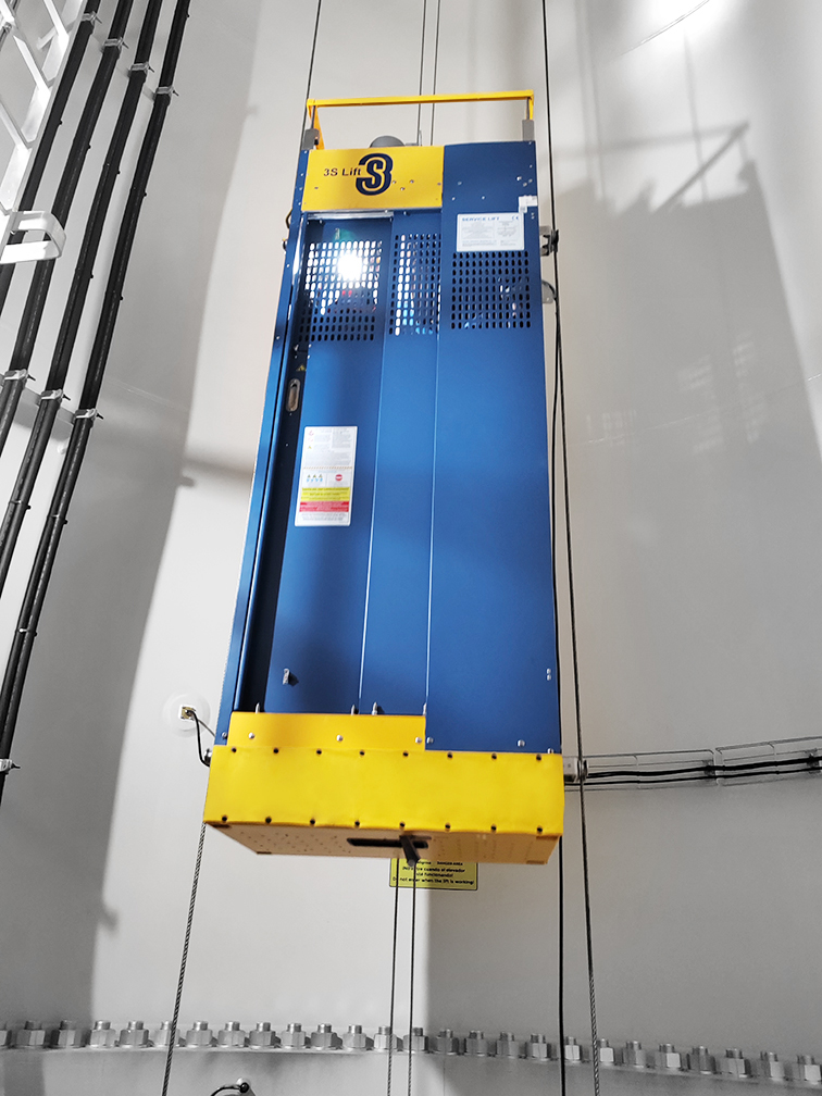 Wire Rope-Guided Service Lift - 3S Industry