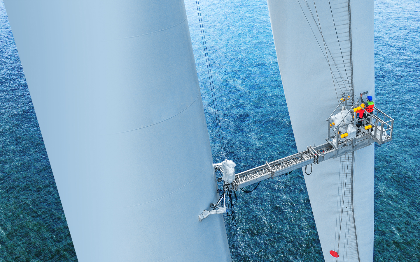 Blade Maintenance Platform for Wind Turbines - 3S Lift